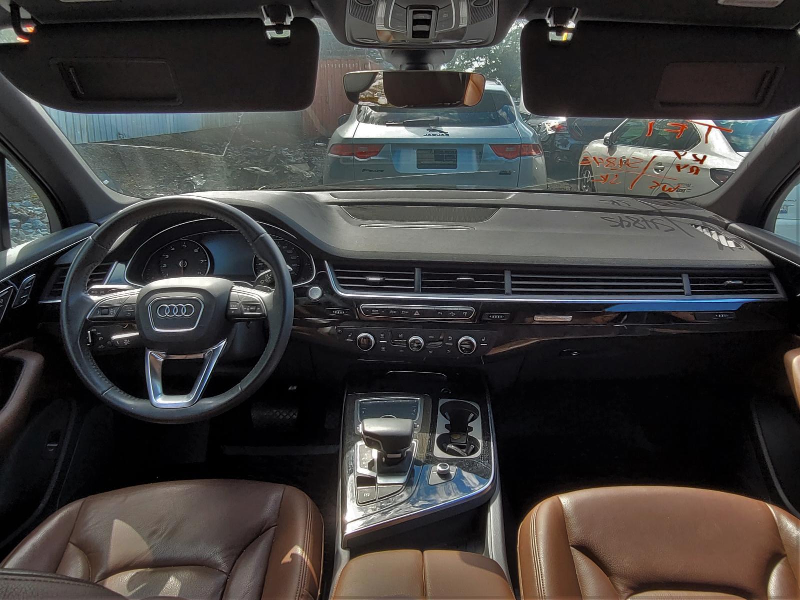 2017 AUDI Q7 Dash Panel - Weber Brothers Auto