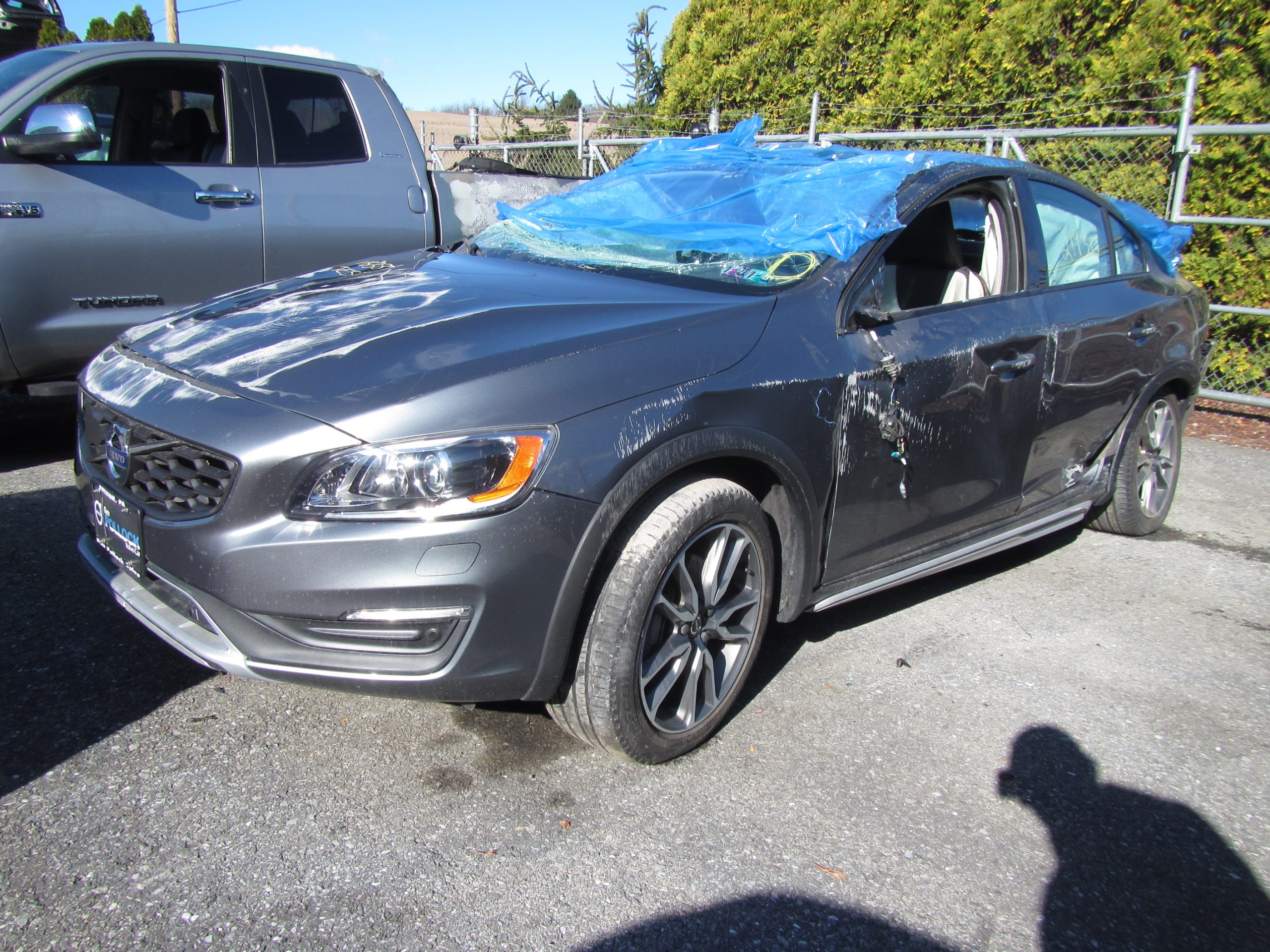 2017 VOLVO S60 Speedometer / Instrument Cluster - Weber Brothers Auto