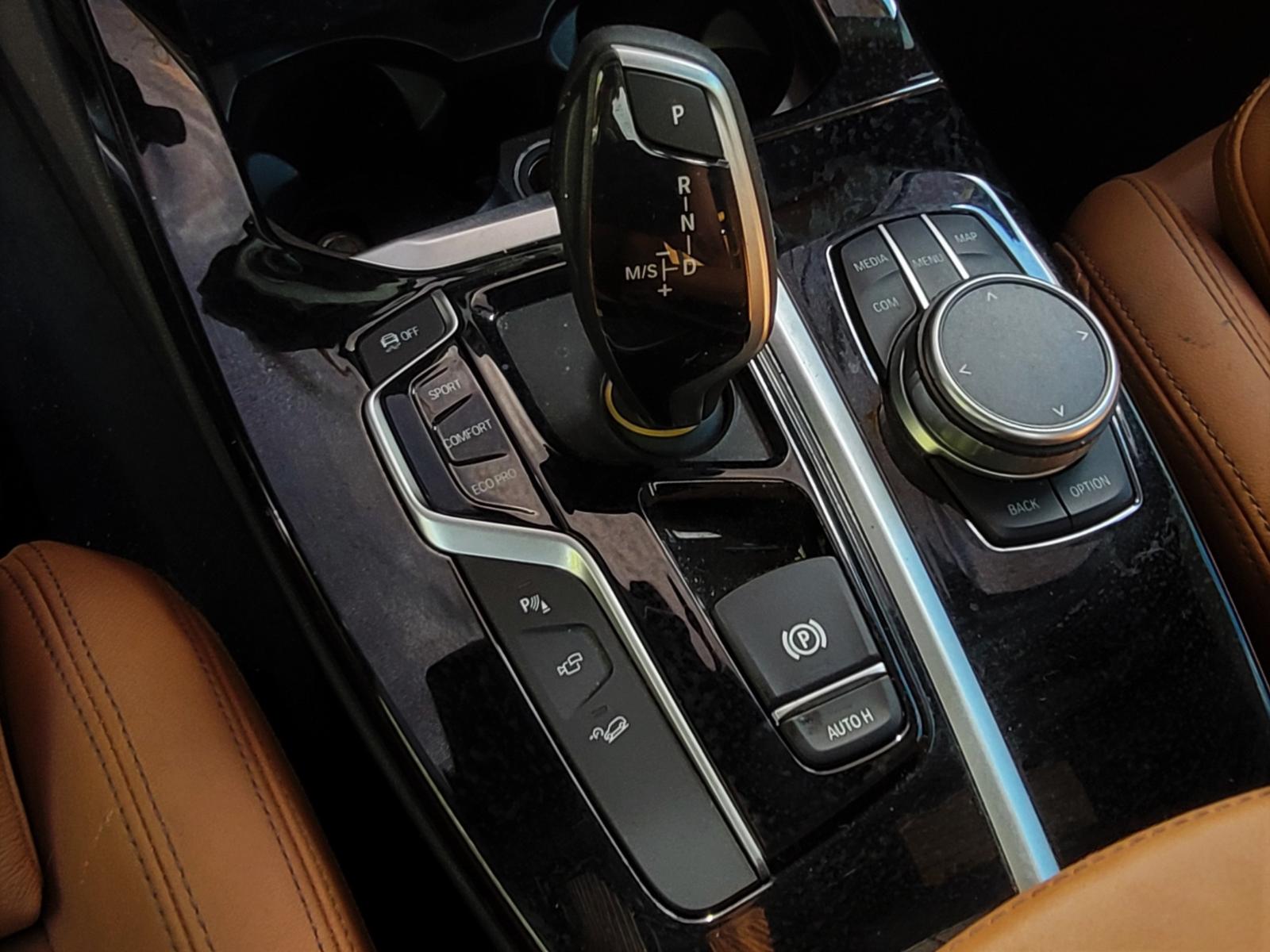 2021 BMW X3 Shifter - Weber Brothers Auto