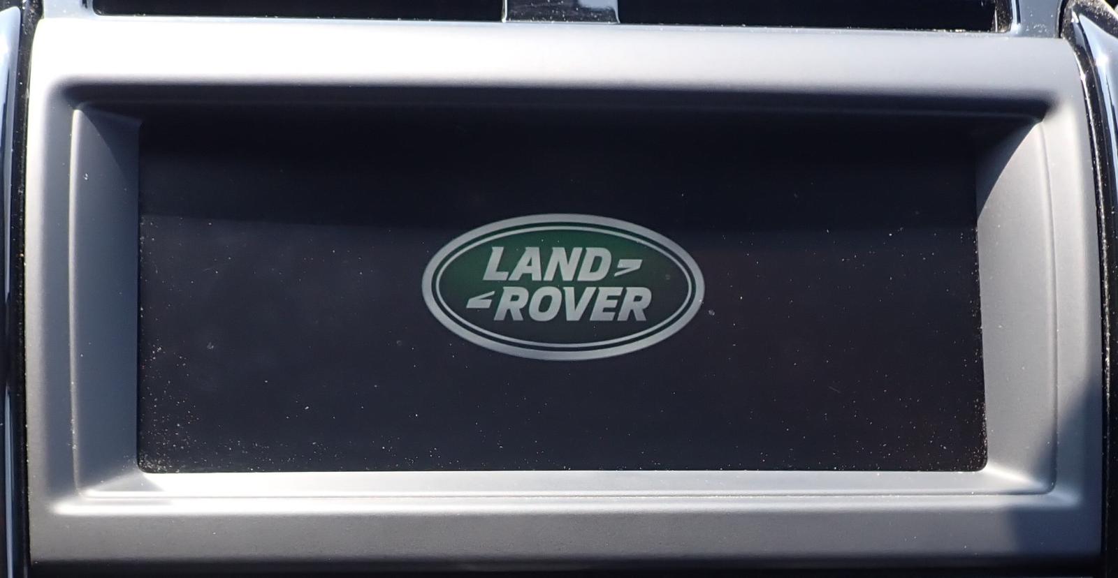 2018 LAND ROVER DISCOVERY Display Screen - Weber Brothers Auto