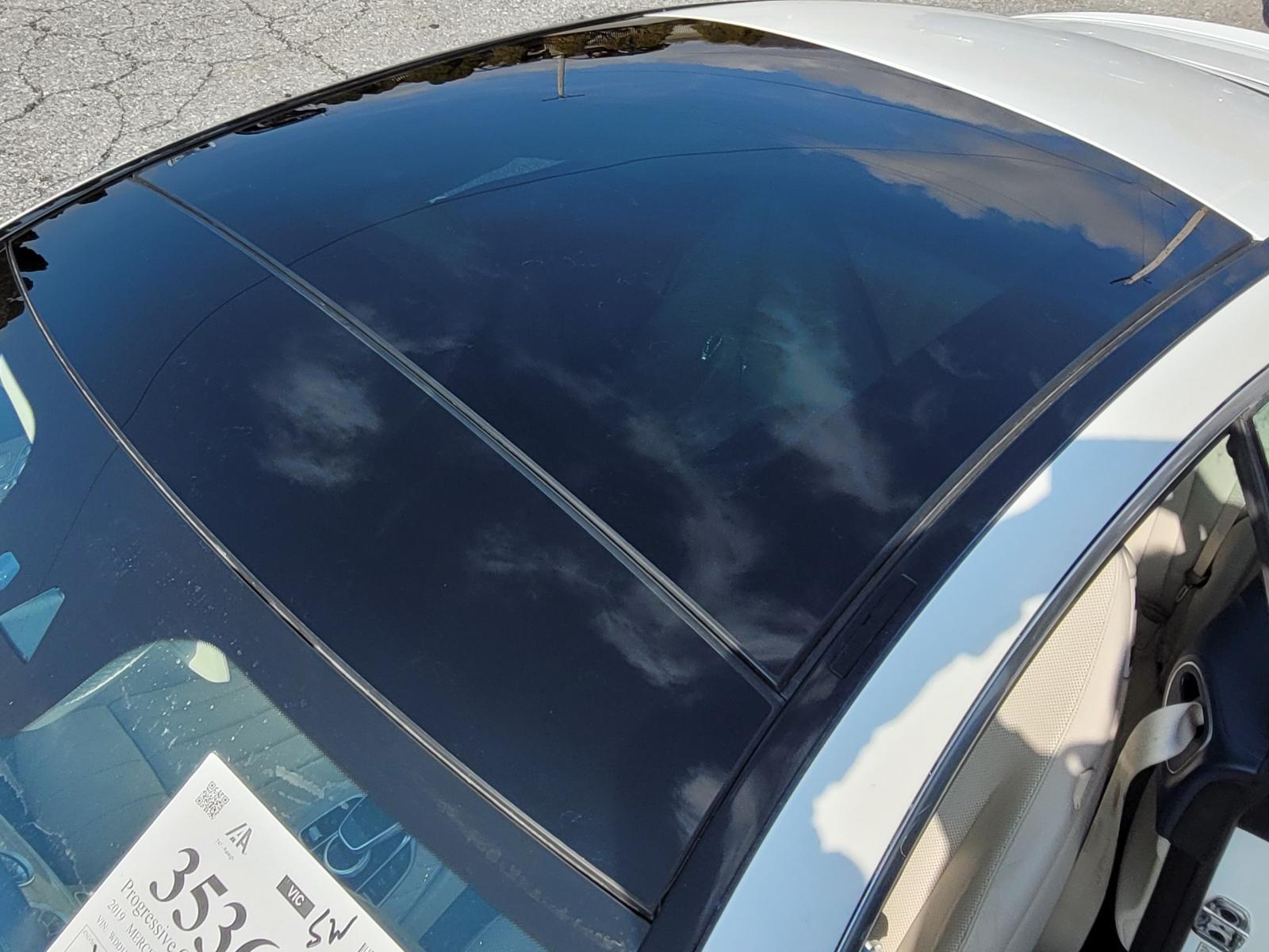 2019 MERCEDES E-CLASS Sun Roof / Panoramic Roof - Weber Brothers Auto